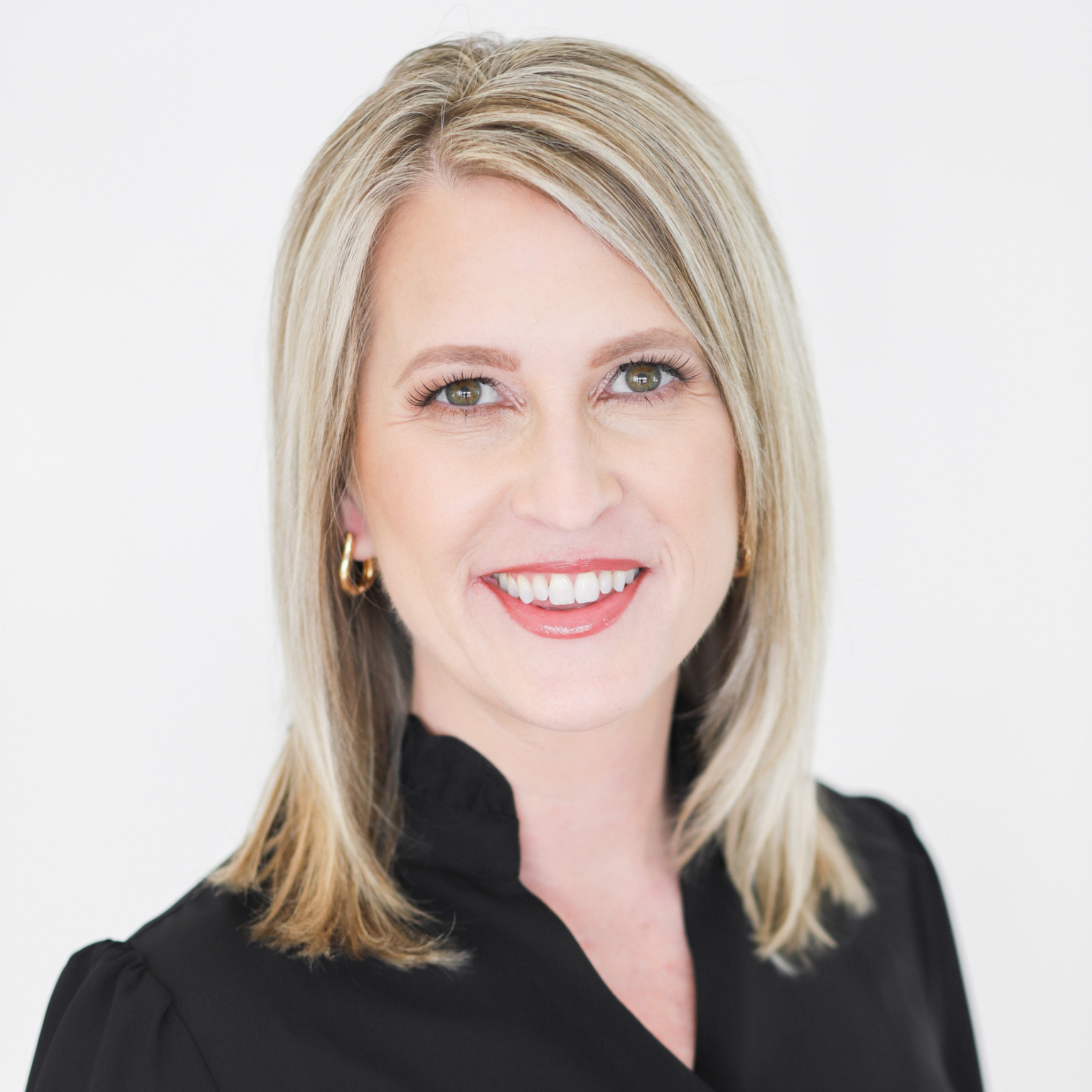 Magnolia Realty | Stephanie Wilson - Magnolia Realty